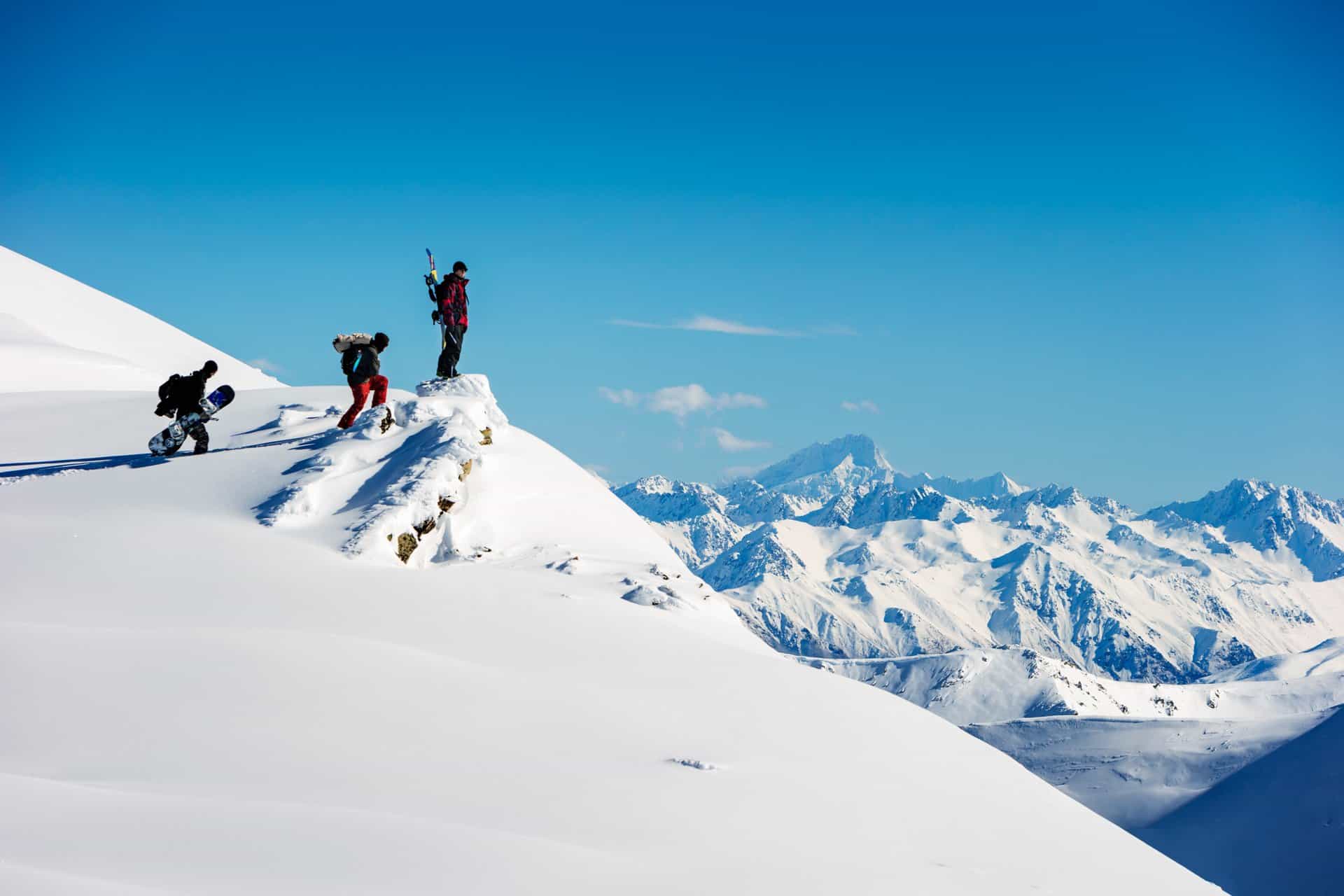 Ski Cardrona - we get you there in style - Your Queenstown Transport